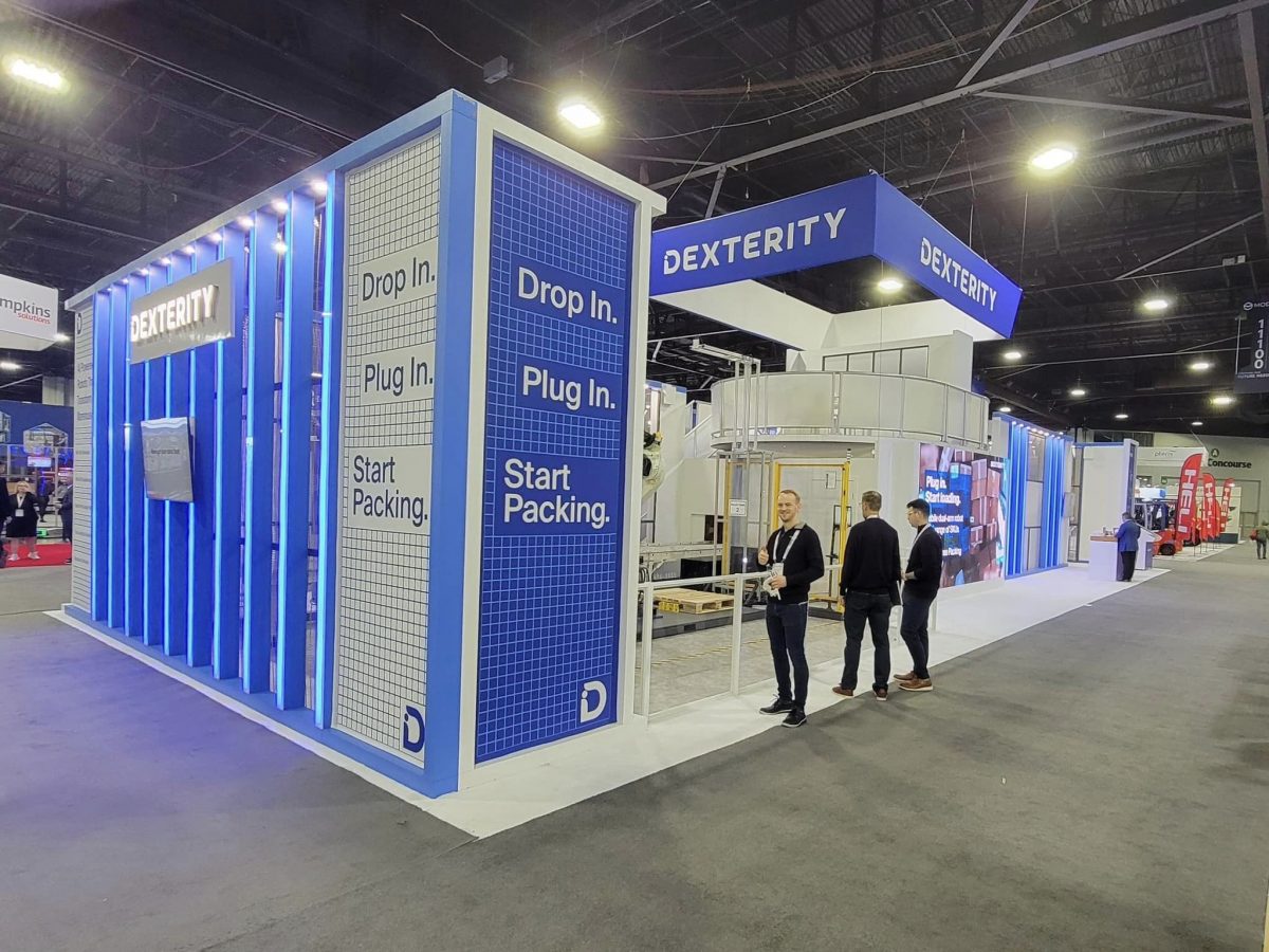 Dexterity Double-Decker Trade Show Exhibit - VDA | Experiential ...